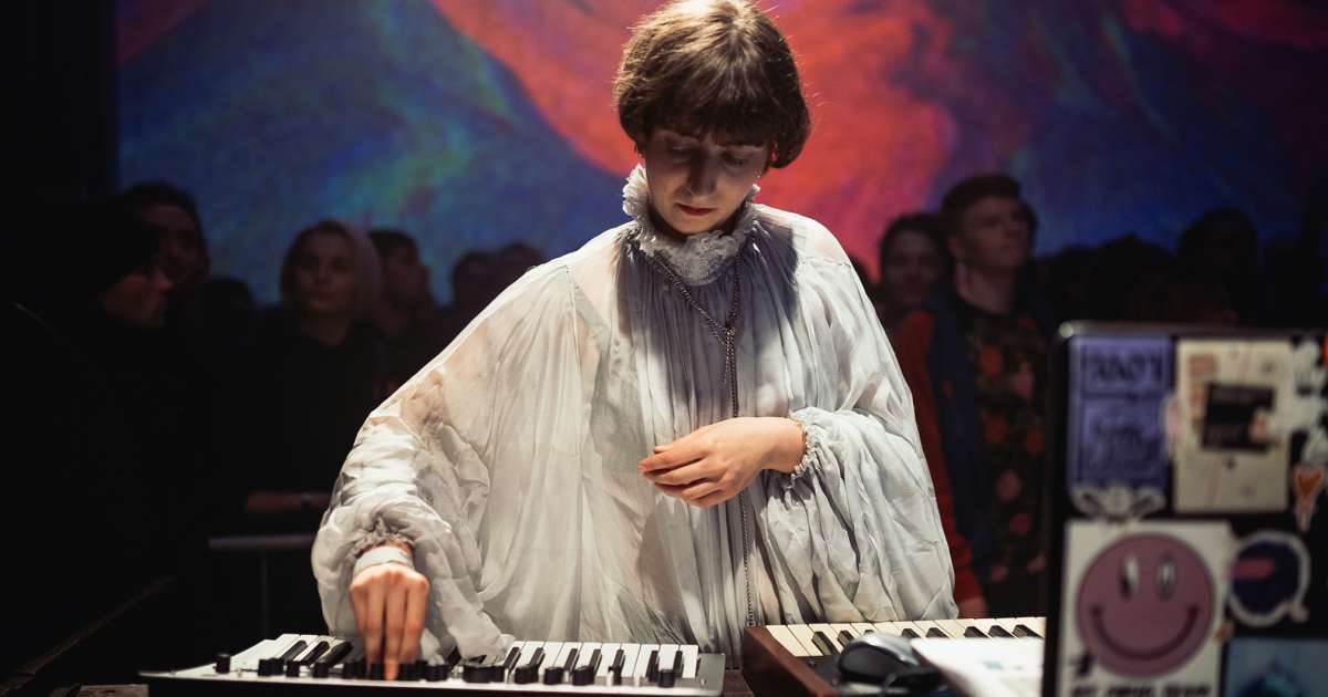 Артистка місяця: Poly Chain - ІНТЕРВ'Ю - Mixmag Ukraine